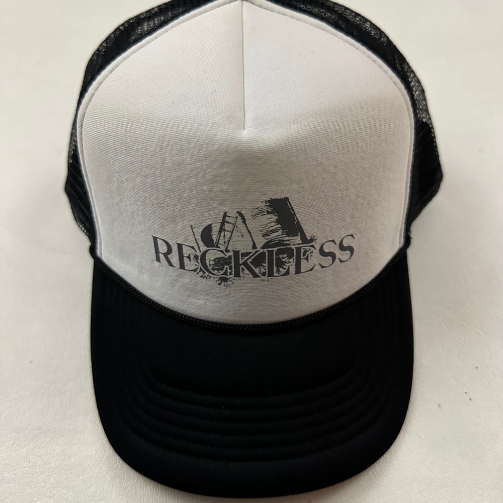 New Reckless Madison Beer Black Trucker Hat One Size - Gem